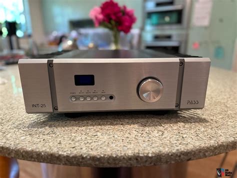 Pass Labs Int 25 For Sale Us Audio Mart