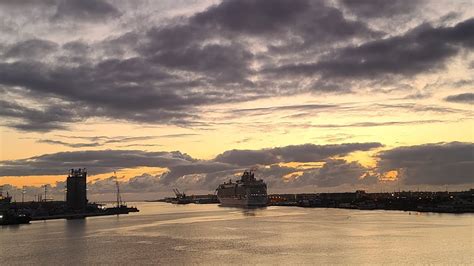 플로리다 포트커내버럴 크루즈터미널 영상 Youtube