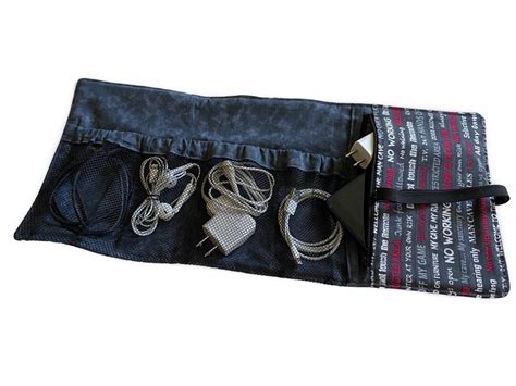 Mens Tech Cord Organizer Travel Organizer Bag Phone Accessory Bag