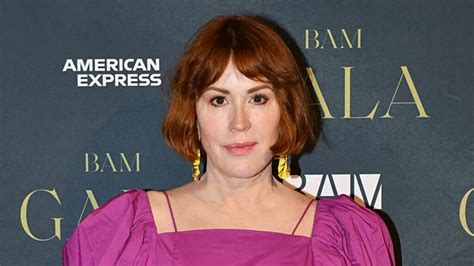 Molly Ringwald Plastic Surgery Did She Get Work Done To Look Young