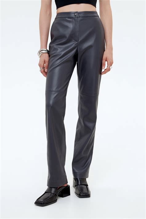 Брюки прямые из эко кожи — Shi Shi