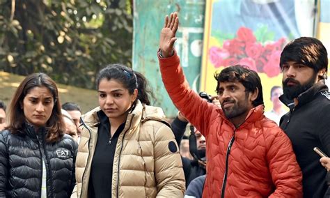 Wrestlers Protest नए संघ की मांग पर अड़े भारतीय पहलवान बेनतीजा रही