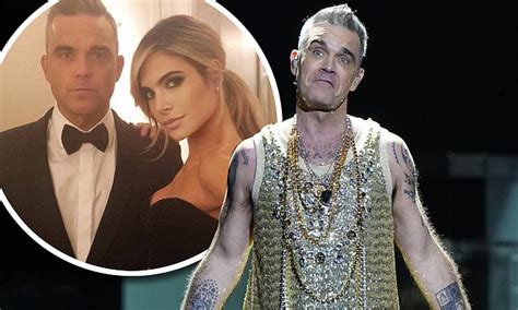 Robbie Williams Is Flashed By A Female Fan On The First Night Of His