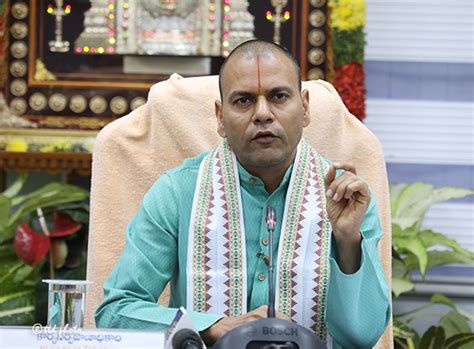 Streamline The Queue System While Releasing Compartments And Near Vendi