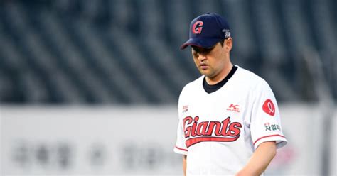 포토 대체 선발 롯데 장원삼 3이닝 5실점 부진