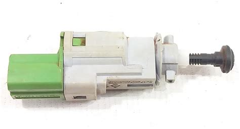 SENSOR INTERRUPTOR PEDAL DE FREIO RENAULT SANDERO LOGAN DUSTER CAPTUR