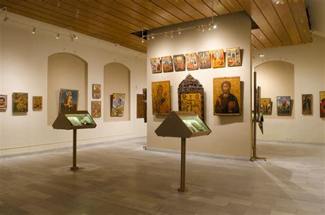 ОТКРИВАНЕ НА ОБНОВЕНАТА ЕКСПОЗИЦИЯ „ИКОНИ“ НА ГРАДСКА ХУДОЖЕСТВЕНА ГАЛЕРИЯ