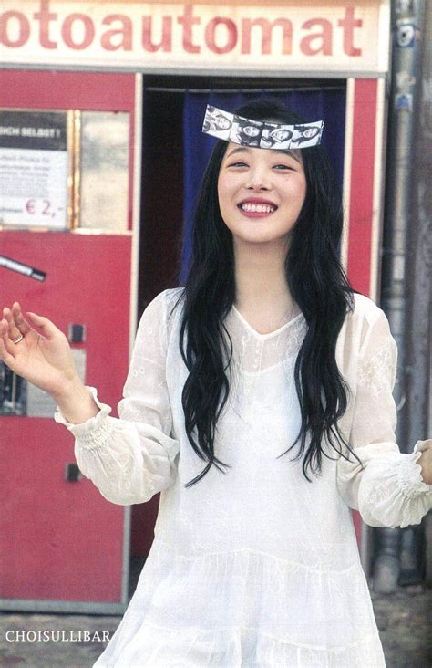 Sulli Khi N Netizen Thay I V B Nh Ch Ng Minh Kh Ng N I Lo N Nhan S C N Y C L