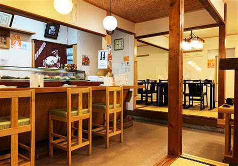 八丈島でお寿司島寿司を食べるならすし処銀八さんがおすすめ八丈ガイド