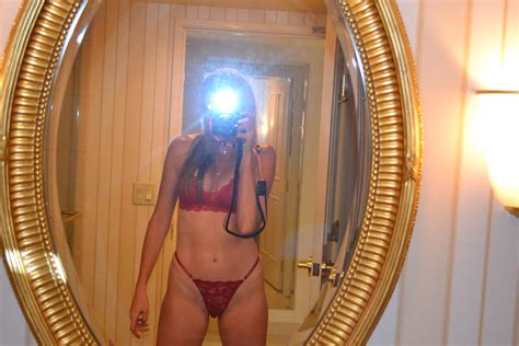 Tallgirlalli On Twitter Who Wants To Be On Camera With Me