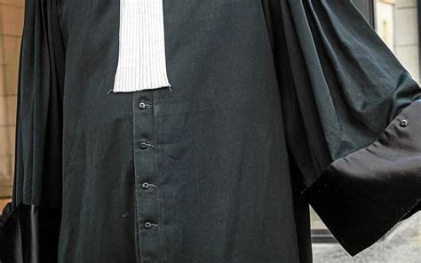Homme Tué Lors Dun Refus Dobtempérer à Paris Un Policier Mis En