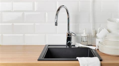 Premium Photo Banner With Clean Washed White Tableware Near Black