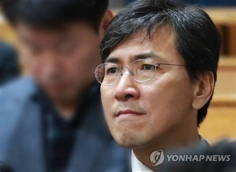 민주 안희정 성폭력 의혹 추가 폭로 파동에 패닉 파이낸셜뉴스