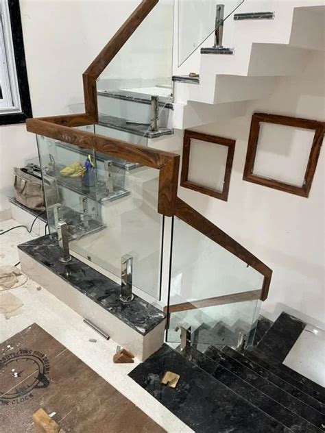 Wooden Glass Railing For Home At ₹ 3200feet In Kochi Id 2852377781673