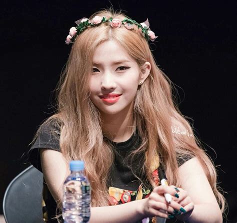 180622🔹 Фотографии Соен с фансайна в Соннаме | (G)I-DLE CUBE Amino