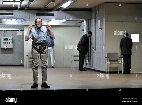 Vienna Böse Bubenfiese Männer Rehearsals At Theater Akzent On 1st