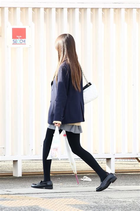 【画像】黒タイツjkっていつから流行りだしたんだろか Jkちゃんねる 女子高生画像サイト