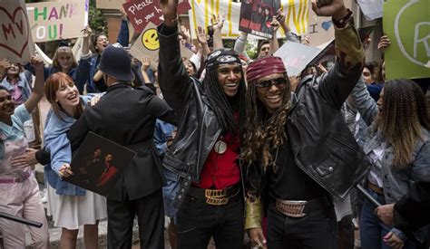 Girl You Know Its True Trailer Sets Release Date For Milli Vanilli Biopic
