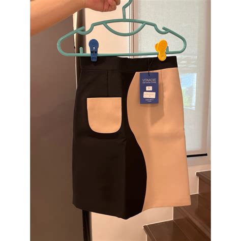 กระโปรง Ruby Twotone Vitavadee ดำ ครีม Size S ของใหม่ พร้อมส่ง Shopee