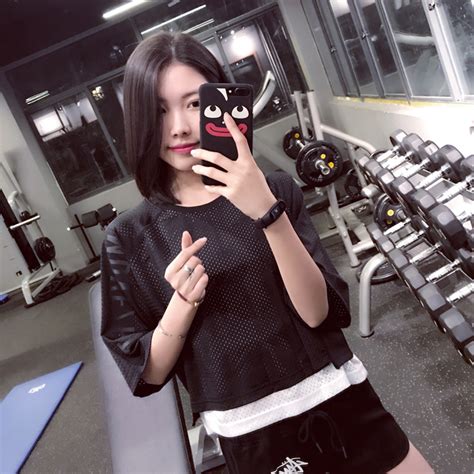 Annerun宽松显瘦健身服t恤女速干上衣假两件，健身运动速 Taobao