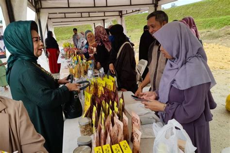 Pemkot Kendari Fasilitasi UMKM Daftar Perseroan Perseorangan ANTARA News Sulawesi Tenggara