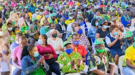 Zanu Pf Holds Night Rally At Mpandawana Amid Covid 19 Zimbabwe Situation