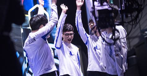 오버워치 Apex 루나틱하이 아프리카 레드 3대0 격파