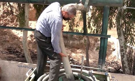 وطنا نيوزالعرموطي يطالب بالتحقيق حول تعطيل الحكومة مشاريع لتأمين المياه