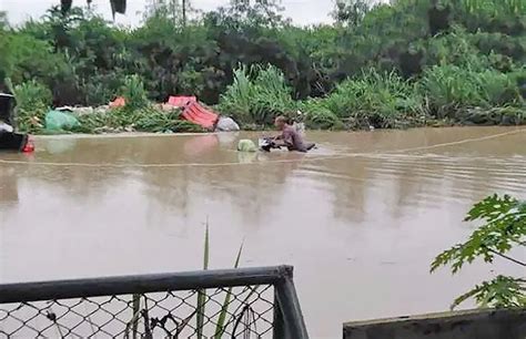 Massive Flash Flood Brings Pattaya To A Crawl Thaiger