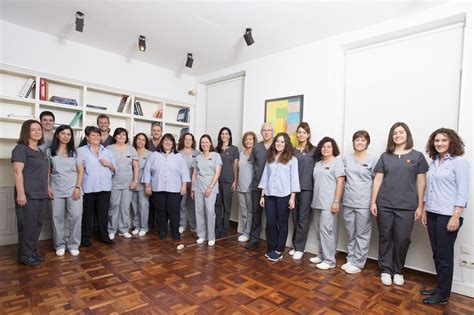 Nueva imagen corporativa de Clínica Dental Urumea