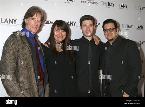 Quinto Annuale Lany Entertainment Miscelatore A San Felix Arrivi Con Ronn Moss Devin