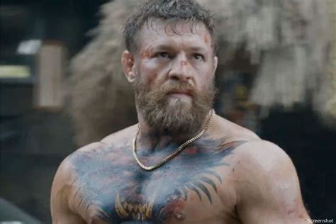 Naakte Verrassing Door Conor McGregor Fans In Tweestrijd Smaakvol Of
