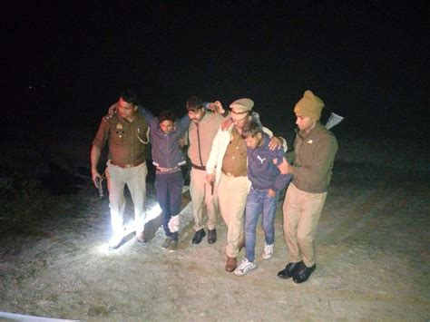 3 Vicious Robbers Arrested In Police Encounter पुलिस मुठभेड़ में 3