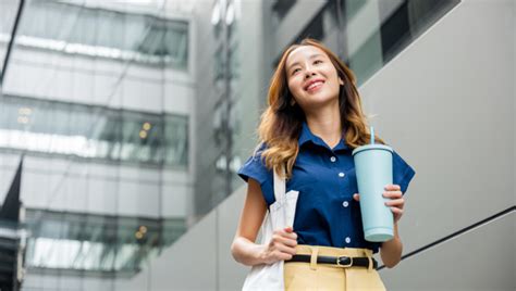 Casual Friday怎麼穿？5個穿搭秘方，讓你看起來輕鬆又專業！－好形象卿鬆學｜商周