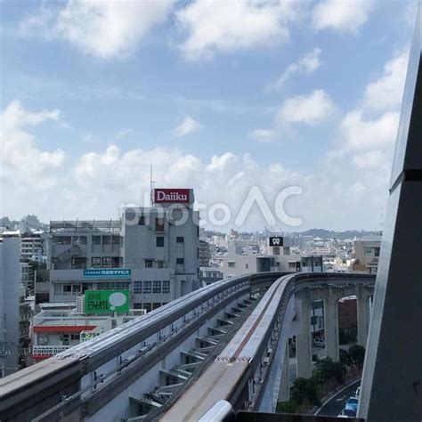 ゆいレール駅から見た風景 No 27751920｜写真素材なら「写真ac」無料（フリー）ダウンロードok