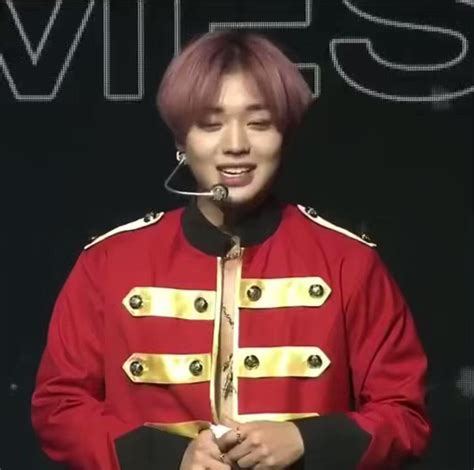 Pkjihoonie 🐰 On Twitter Why Is He So Hot Though 😩