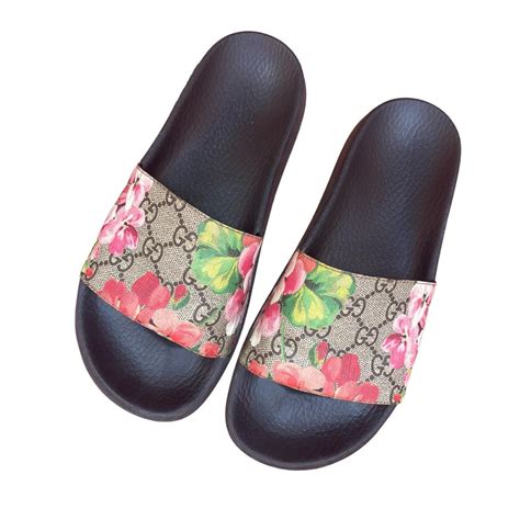 Authentic Gucci Cherry Blossom Slides Great Depop