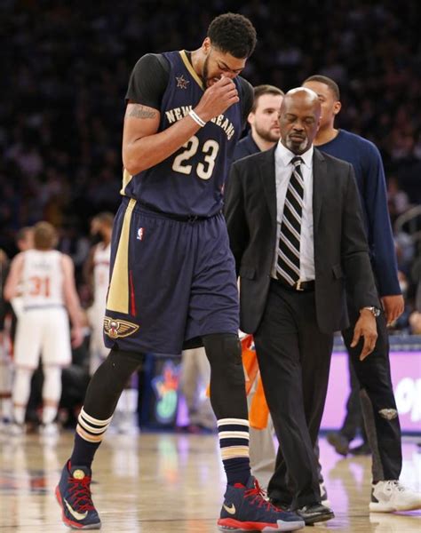 籃球——nba常規賽：鵜鶘勝尼克斯 每日頭條
