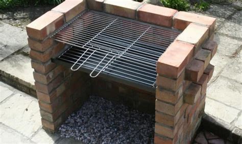 19 Easy Homemade BBQ Pit Plans