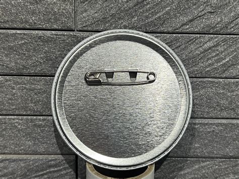 罰鳥のデ缶バッジ すいか屋さん Booth