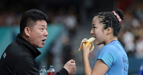 잘 챙겨먹던 삐약이 신유빈 바나나맛 우유 모델 발탁…착한 마음씨까지 화제