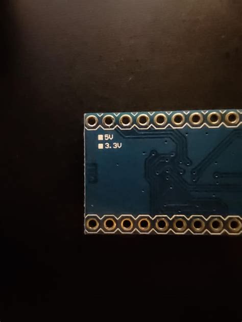 how can i check if my arduino is the 5v 16mhz or 3 3v 8mhz variant r