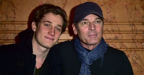 Laurent Baffie Et Son Fils Benjamin Baffie Pour La Pi Ce Toc Toc Soir E De Pr Sentation De L