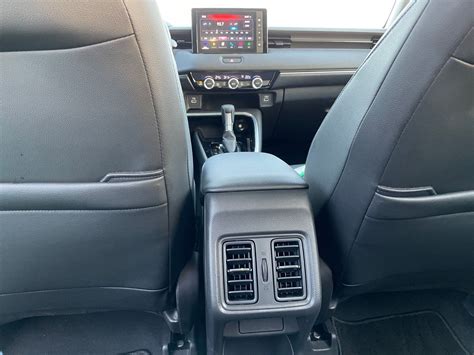開箱 人生第一台車 本田HRV 汽車板 Dcard