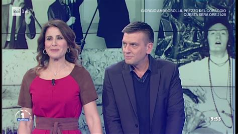 Barbara Capponi [141] Telegiornaliste Fans Forum