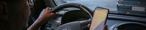Celular Ao Volante Um Perigo Para O Trânsito Blog Transitar