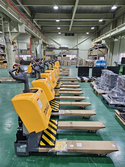 작업자에게 안전한 전동 파렛트 트럭 소개