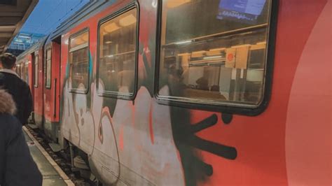 Indre Et Loire Un Train En Panne Dans La Nuit Et 580 Passagers