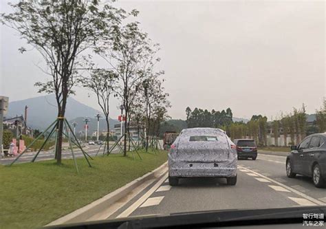 小鹏全新suv谍照曝光，将采用一体压铸车身技术！车家号发现车生活汽车之家