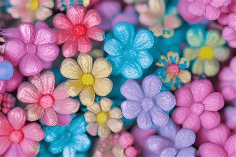 Tiny Colorful Pastel Flowers 3d Intense Depth Of Field Metallic